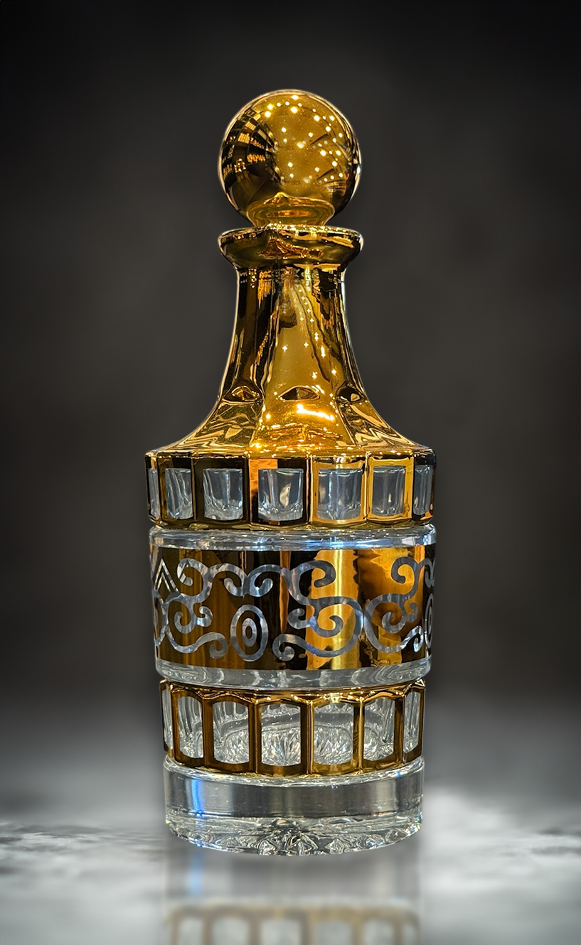 Luxury Gold Oil Bottle – Refillable and Stylish – Smell of Dubai